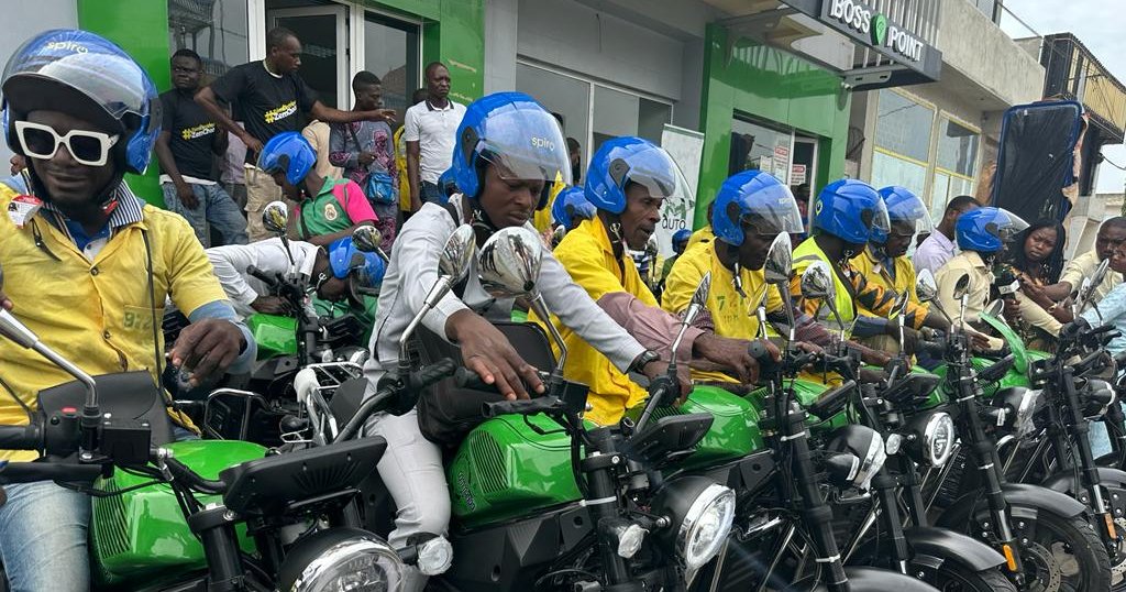 60 Zem optent pour les motos électriques M Auto - 24 HEURES AU BENIN