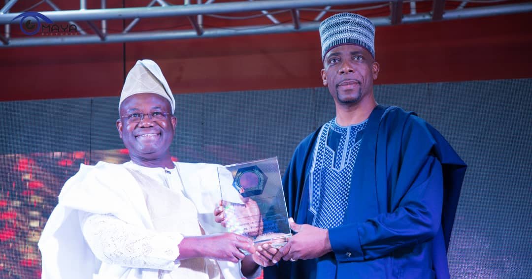 18ème Edition du Gala des 100 Entreprises les plus Dynamiques du Bénin - 24 HEURES AU BENIN