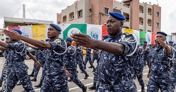 Plus de 1500 brigadiers et agents de Police redéployés - 24 HEURES AU BENIN