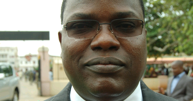 Le député Natondé Aké éploré - 24 HEURES AU BENIN