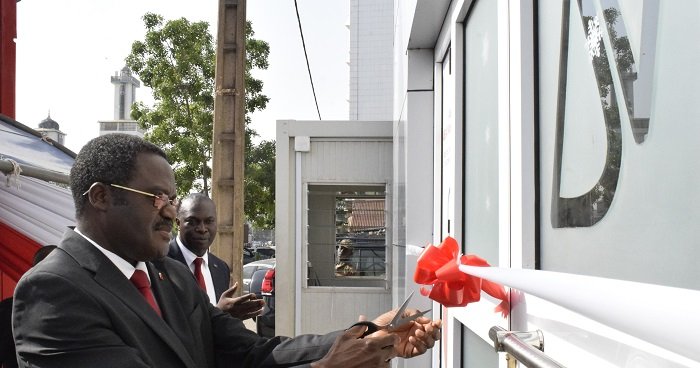 Les agences rénovées de UBA à Zongo et à la Patte d’Oie ouvertes - 24 ...